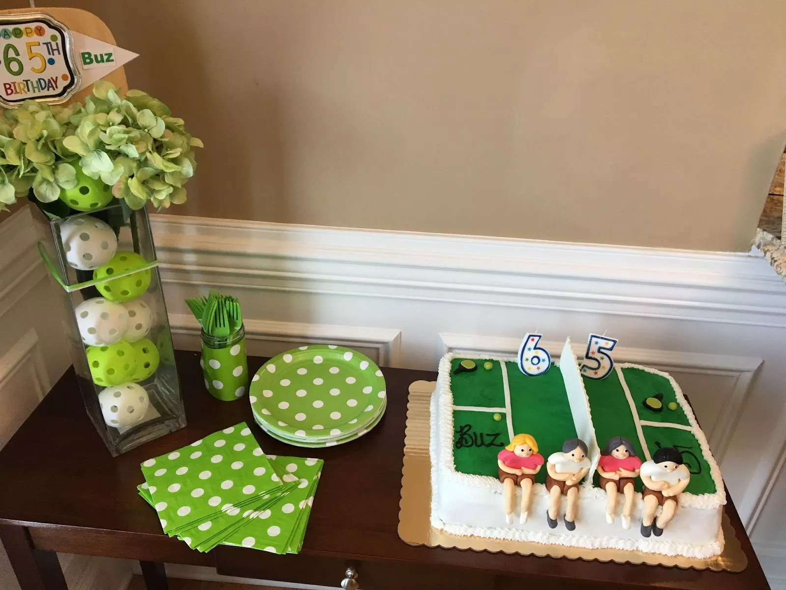 How To Throw A Pickleball Party? A Complete Guide